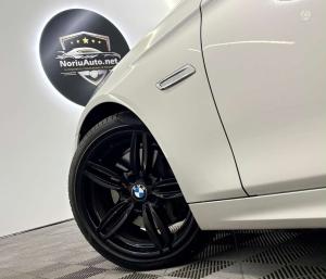 White BMW 535 2017 in Marijampole, with an engine capacity of 2.99 L and mileage of 288 thousand km for 14450 €, photo 33 on AUTOMOTO.COM.LV