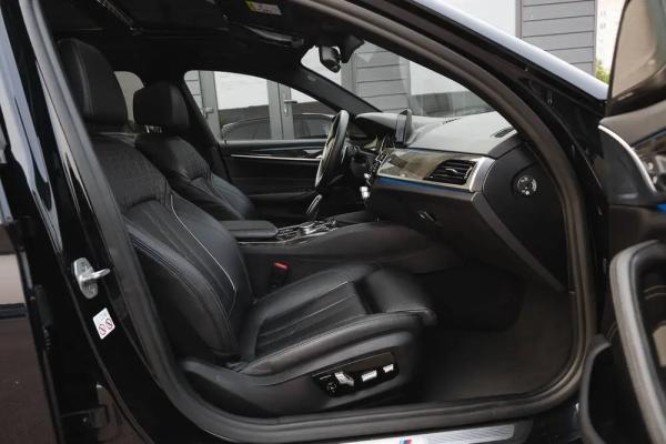 Melns BMW 540 2019 Jelgava, ar dzinēja tilpumu 3.00 L un nobraukumu 210 tūkst. km par 25350 €, foto 9 vietnē AUTOMOTO.COM.LV