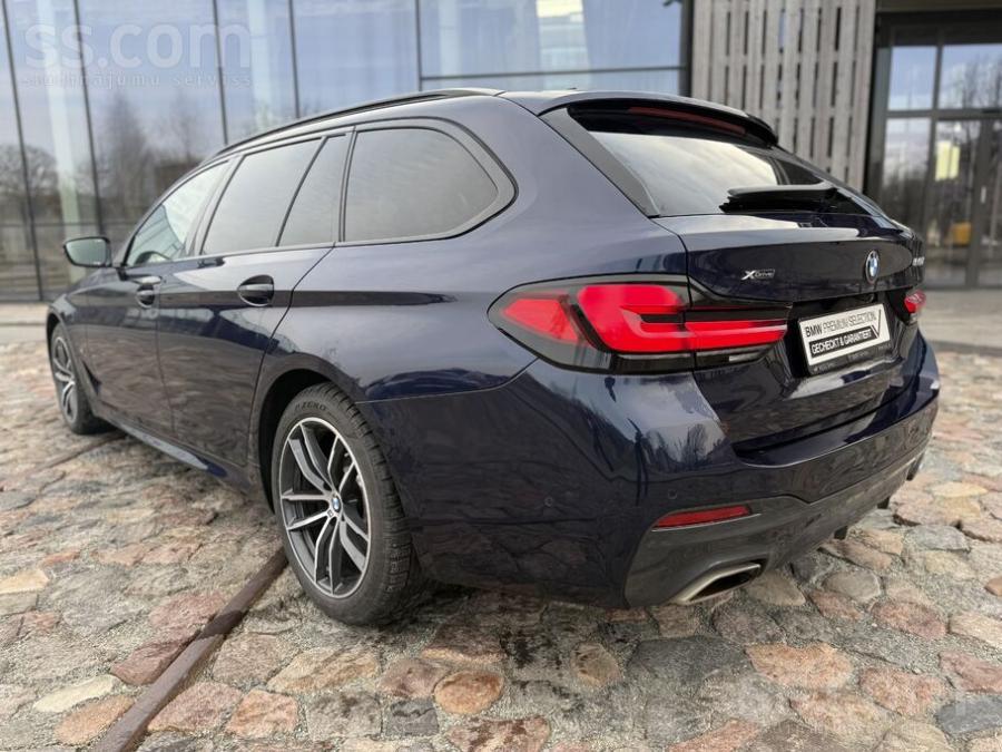 Melns BMW 540 2021 Rīga, ar dzinēja tilpumu 3.00 L un nobraukumu 168 tūkst. km par 24990 €, foto 6 vietnē AUTOMOTO.COM.LV