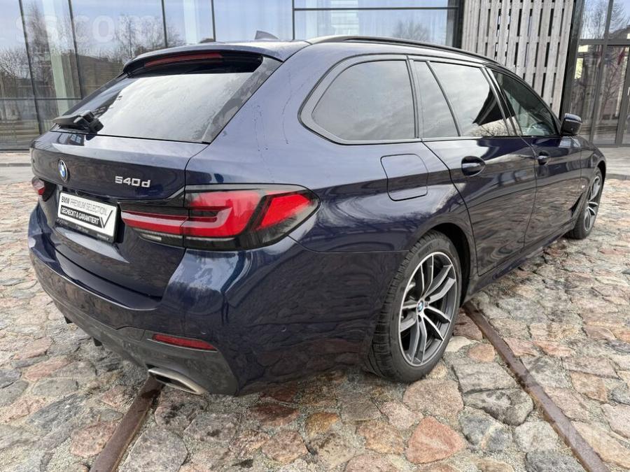Melns BMW 540 2021 Rīga, ar dzinēja tilpumu 3.00 L un nobraukumu 168 tūkst. km par 24990 €, foto 7 vietnē AUTOMOTO.COM.LV