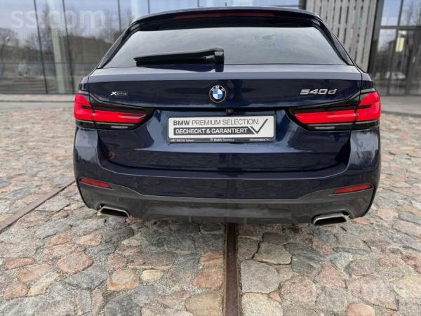 Melns BMW 540 2021 Rīga, ar dzinēja tilpumu 3.00 L un nobraukumu 168 tūkst. km par 24990 €, foto 8 vietnē AUTOMOTO.COM.LV