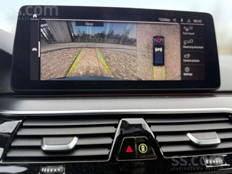 Melns BMW 540 2021 Rīga, ar dzinēja tilpumu 3.00 L un nobraukumu 168 tūkst. km par 24990 €, foto 16 vietnē AUTOMOTO.COM.LV