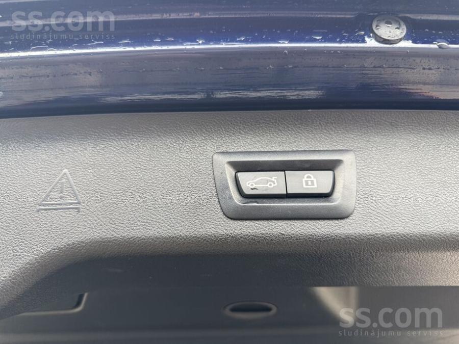 Melns BMW 540 2021 Rīga, ar dzinēja tilpumu 3.00 L un nobraukumu 168 tūkst. km par 24990 €, foto 31 vietnē AUTOMOTO.COM.LV