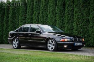 Black BMW 540 1996 in Riga, with an engine capacity of 4.40 L and mileage of 300 thousand km for 6450 €, photo 9 on AUTOMOTO.COM.LV