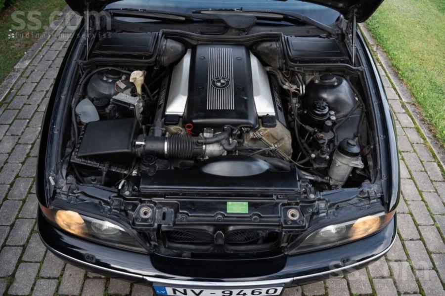Black BMW 540 1996 in Riga, with an engine capacity of 4.40 L and mileage of 300 thousand km for 6450 €, photo 10 on AUTOMOTO.COM.LV