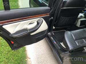 Black BMW 540 2000 in Jurmala, with an engine capacity of 4.40 L and mileage of 295 thousand km for 17500 €, photo 16 on AUTOMOTO.COM.LV