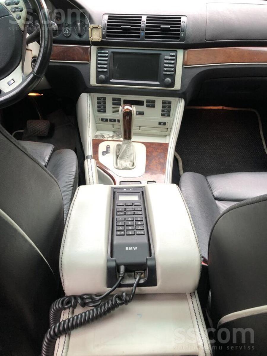 Black BMW 540 2000 in Jurmala, with an engine capacity of 4.40 L and mileage of 295 thousand km for 17500 €, photo 20 on AUTOMOTO.COM.LV