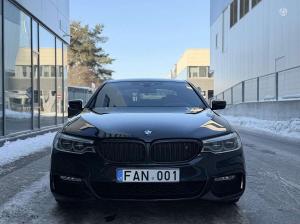 Black BMW 540 2017 in Vilnius, with an engine capacity of 3.00 L and mileage of 216 thousand km for 28000 €, photo 3 on AUTOMOTO.COM.LV