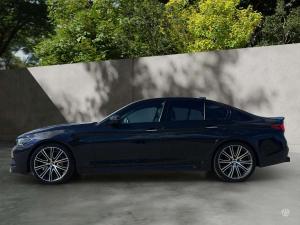 Melns BMW 540 2017 Kauņa, ar dzinēja tilpumu 3.00 L un nobraukumu 89 tūkst. km par 29500 €, foto 3 vietnē AUTOMOTO.COM.LV
