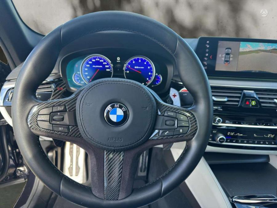 Melns BMW 540 2017 Kauņa, ar dzinēja tilpumu 3.00 L un nobraukumu 89 tūkst. km par 29500 €, foto 15 vietnē AUTOMOTO.COM.LV