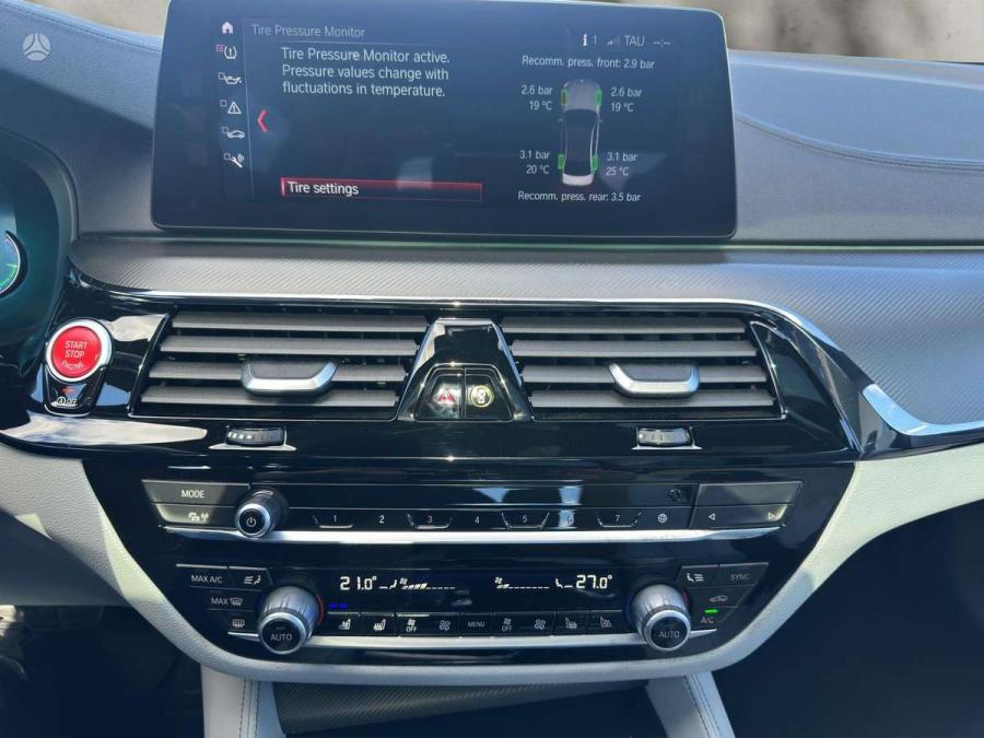 Melns BMW 540 2017 Kauņa, ar dzinēja tilpumu 3.00 L un nobraukumu 89 tūkst. km par 29500 €, foto 19 vietnē AUTOMOTO.COM.LV