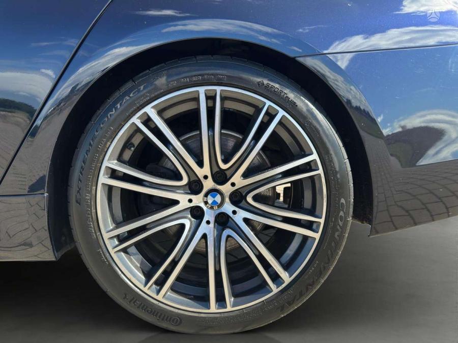 Melns BMW 540 2017 Kauņa, ar dzinēja tilpumu 3.00 L un nobraukumu 89 tūkst. km par 29500 €, foto 29 vietnē AUTOMOTO.COM.LV