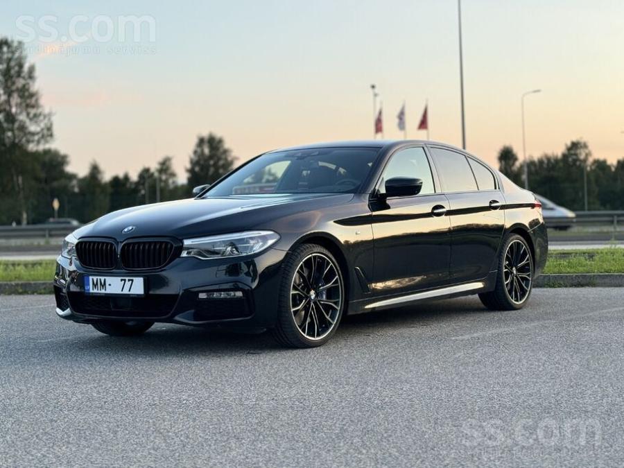Black BMW 540 2017 in Riga, with an engine capacity of 3.00 L and mileage of 130 thousand km for 33500 €, photo 6 on AUTOMOTO.COM.LV