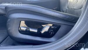 Black BMW 540 2017 in Riga, with an engine capacity of 3.00 L and mileage of 130 thousand km for 33500 €, photo 23 on AUTOMOTO.COM.LV