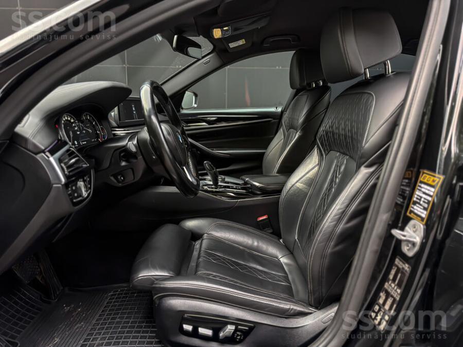 Melns BMW 540 2017 Jelgava, ar dzinēja tilpumu 3.00 L un nobraukumu 259 tūkst. km par 18600 €, foto 14 vietnē AUTOMOTO.COM.LV