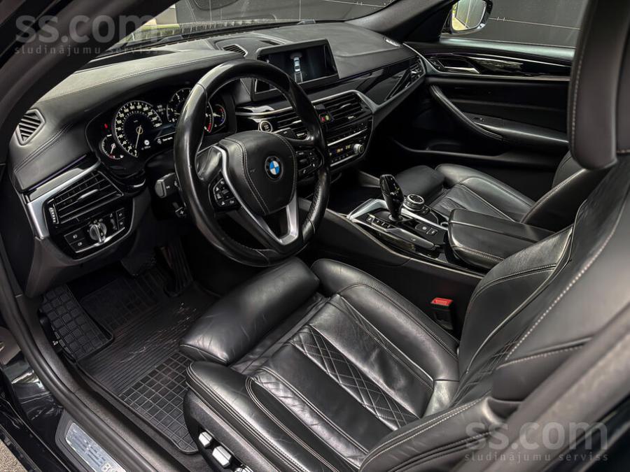 Melns BMW 540 2017 Jelgava, ar dzinēja tilpumu 3.00 L un nobraukumu 259 tūkst. km par 18600 €, foto 15 vietnē AUTOMOTO.COM.LV