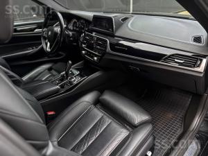 Melns BMW 540 2017 Jelgava, ar dzinēja tilpumu 3.00 L un nobraukumu 259 tūkst. km par 18600 €, foto 19 vietnē AUTOMOTO.COM.LV
