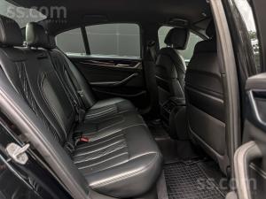 Melns BMW 540 2017 Jelgava, ar dzinēja tilpumu 3.00 L un nobraukumu 259 tūkst. km par 18600 €, foto 20 vietnē AUTOMOTO.COM.LV