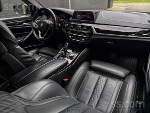 Melns BMW 540 2017 Jelgava, ar dzinēja tilpumu 3.00 L un nobraukumu 259 tūkst. km par 18600 €, foto 21 vietnē AUTOMOTO.COM.LV
