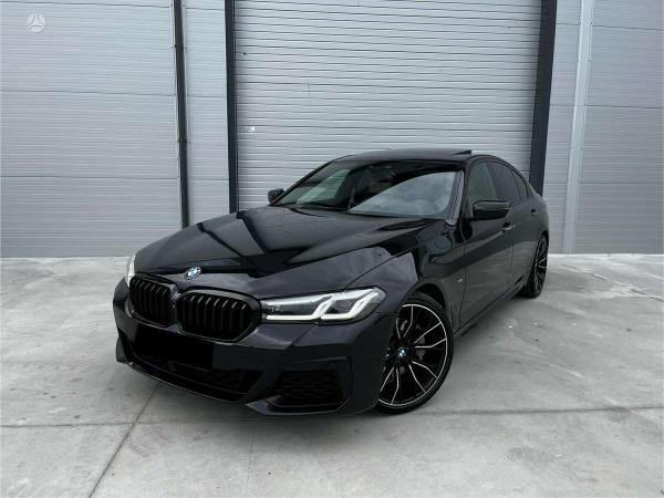 Melns BMW 540 2018 Viļņa, ar dzinēja tilpumu 3.00 L un nobraukumu 145 tūkst. km par 32650 €, foto 3 vietnē AUTOMOTO.COM.LV