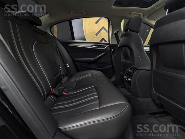 Melns BMW 540 2018 Tukums, ar dzinēja tilpumu 3.00 L un nobraukumu 141 tūkst. km par 28800 €, foto 8 vietnē AUTOMOTO.COM.LV