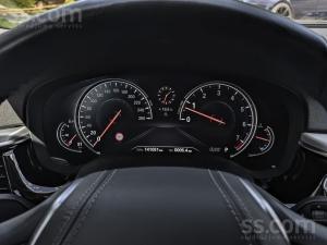 Black BMW 540 2018 in Tukums, with an engine capacity of 3.00 L and mileage of 141 thousand km for 28800 €, photo 10 on AUTOMOTO.COM.LV