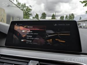 Black BMW 540 2018 in Tukums, with an engine capacity of 3.00 L and mileage of 141 thousand km for 28800 €, photo 20 on AUTOMOTO.COM.LV