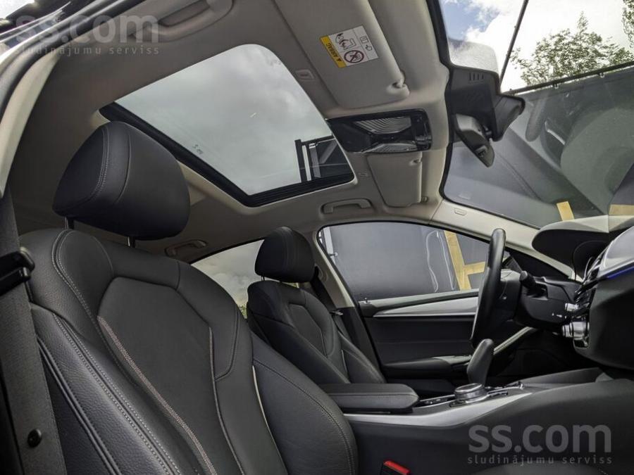 Black BMW 540 2018 in Tukums, with an engine capacity of 3.00 L and mileage of 141 thousand km for 28800 €, photo 21 on AUTOMOTO.COM.LV