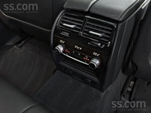 Black BMW 540 2018 in Tukums, with an engine capacity of 3.00 L and mileage of 141 thousand km for 28800 €, photo 28 on AUTOMOTO.COM.LV