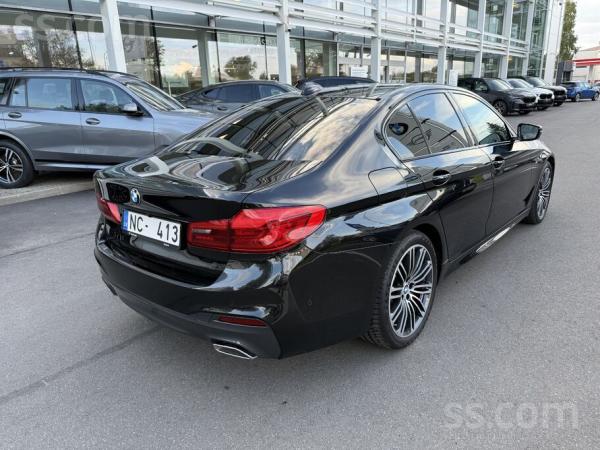 Melns BMW 540 2018 Rīga, ar dzinēja tilpumu 3.00 L un nobraukumu 134 tūkst. km par 35990 €, foto 6 vietnē AUTOMOTO.COM.LV