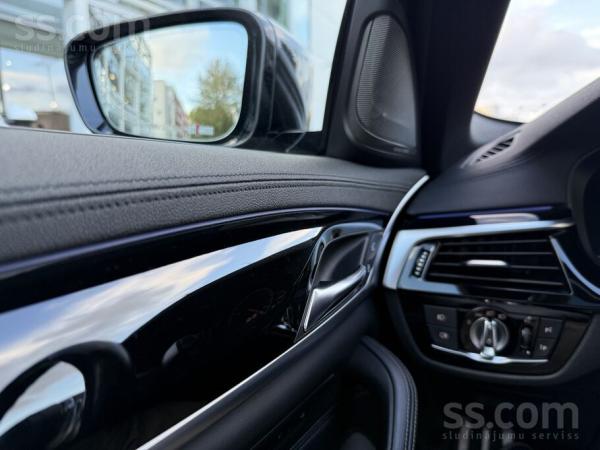 Melns BMW 540 2018 Rīga, ar dzinēja tilpumu 3.00 L un nobraukumu 134 tūkst. km par 35990 €, foto 10 vietnē AUTOMOTO.COM.LV