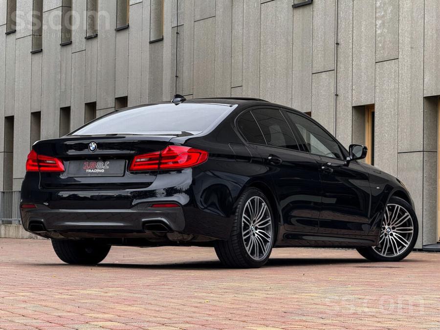 Melns BMW 540 2018 Rīga, ar dzinēja tilpumu 3.00 L un nobraukumu 175 tūkst. km par 29800 €, foto 3 vietnē AUTOMOTO.COM.LV