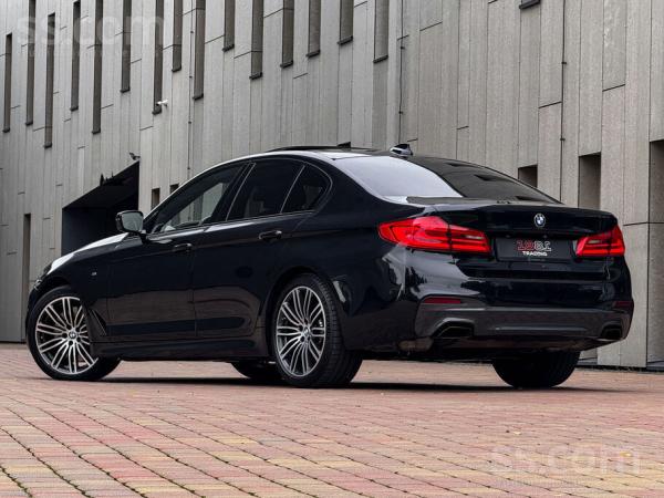 Melns BMW 540 2018 Rīga, ar dzinēja tilpumu 3.00 L un nobraukumu 175 tūkst. km par 29800 €, foto 5 vietnē AUTOMOTO.COM.LV