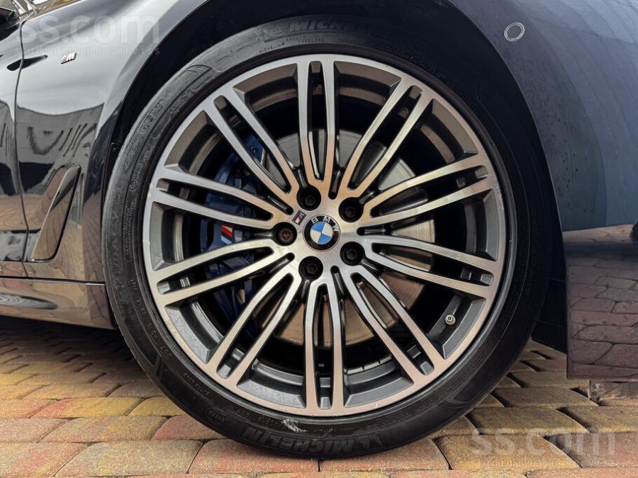 Melns BMW 540 2018 Rīga, ar dzinēja tilpumu 3.00 L un nobraukumu 175 tūkst. km par 29800 €, foto 8 vietnē AUTOMOTO.COM.LV