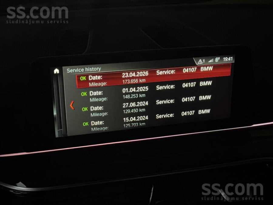 Melns BMW 540 2018 Rīga, ar dzinēja tilpumu 3.00 L un nobraukumu 175 tūkst. km par 29800 €, foto 36 vietnē AUTOMOTO.COM.LV