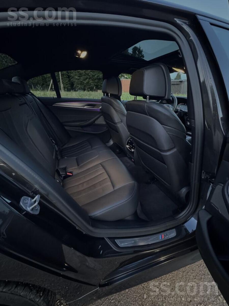 Black BMW 540 2019 in Rezekne, with an engine capacity of 3.00 L and mileage of 186 thousand km for 34000 €, photo 32 on AUTOMOTO.COM.LV