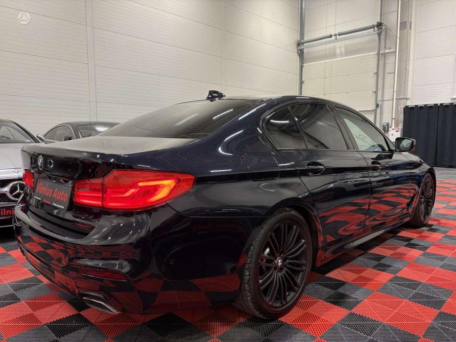Melns BMW 540 2019 Viļņa, ar dzinēja tilpumu 3.00 L un nobraukumu 150 tūkst. km par 27990 €, foto 5 vietnē AUTOMOTO.COM.LV