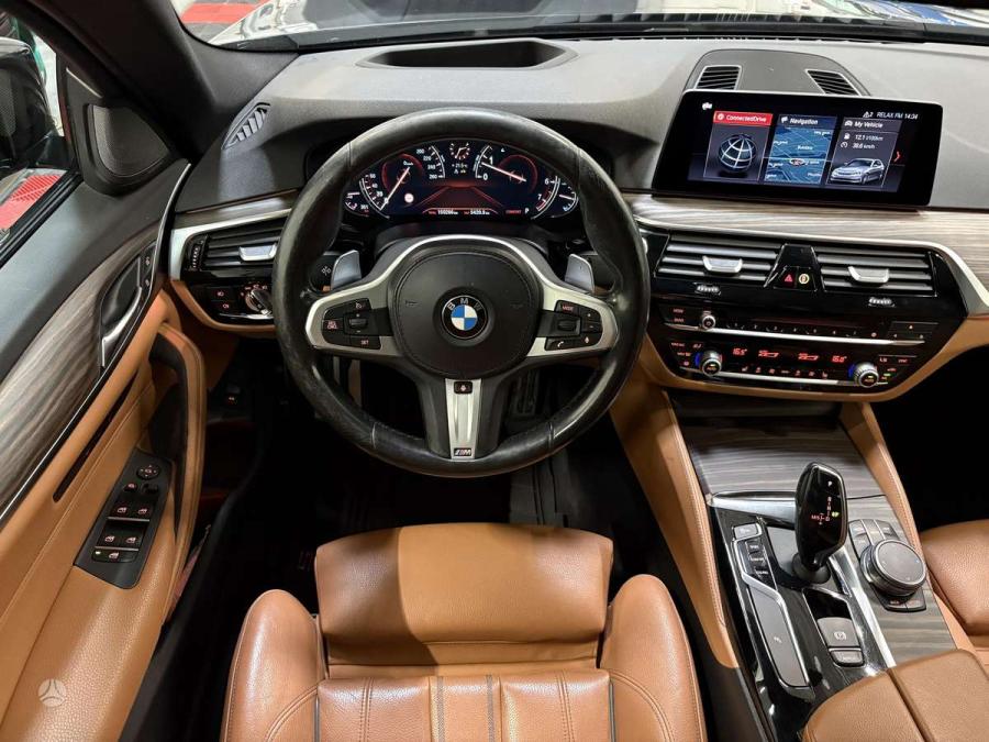 Melns BMW 540 2019 Viļņa, ar dzinēja tilpumu 3.00 L un nobraukumu 150 tūkst. km par 27990 €, foto 21 vietnē AUTOMOTO.COM.LV