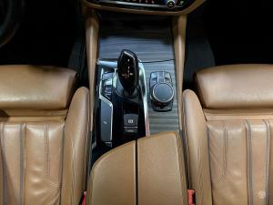 Melns BMW 540 2019 Viļņa, ar dzinēja tilpumu 3.00 L un nobraukumu 150 tūkst. km par 27990 €, foto 24 vietnē AUTOMOTO.COM.LV