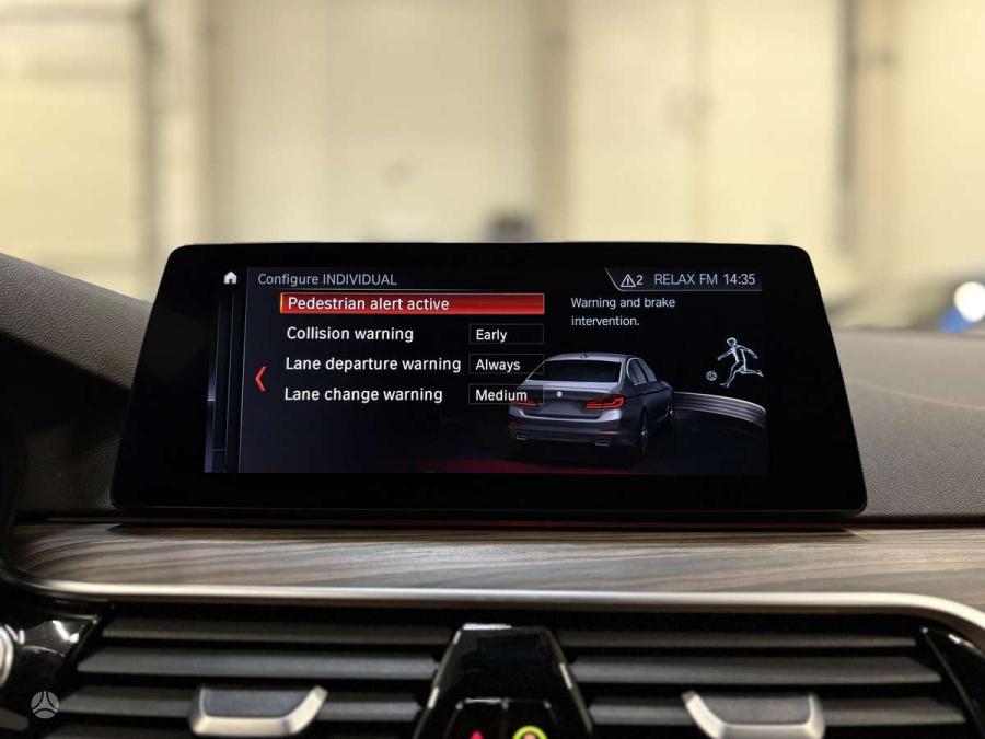 Melns BMW 540 2019 Viļņa, ar dzinēja tilpumu 3.00 L un nobraukumu 150 tūkst. km par 27990 €, foto 27 vietnē AUTOMOTO.COM.LV