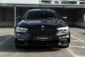 Black BMW 540 2020 in Vilnius, with an engine capacity of 3.00 L and mileage of 44 thousand km for 29950 €, photo 4 on AUTOMOTO.COM.LV