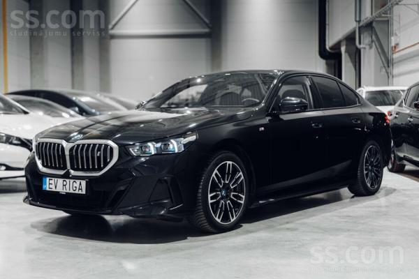 Melns BMW 540 2024 Rīga, ar dzinēja tilpumu 0.00 L un nobraukumu 10 tūkst. km par 60900 €, foto 2 vietnē AUTOMOTO.COM.LV
