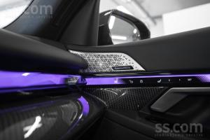 Black BMW 540 2025 in Tukums, with an engine capacity of 3.00 L and mileage of 0 thousand km for 77770 €, photo 15 on AUTOMOTO.COM.LV