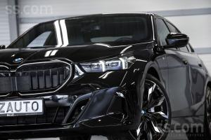 Black BMW 540 2025 in Tukums, with an engine capacity of 3.00 L and mileage of 0 thousand km for 77770 €, photo 33 on AUTOMOTO.COM.LV