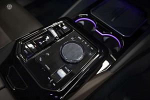 Melns BMW 540 2025 Tukums, ar dzinēja tilpumu 2.99 L un nobraukumu 10 tūkst. km par 74777 €, foto 16 vietnē AUTOMOTO.COM.LV