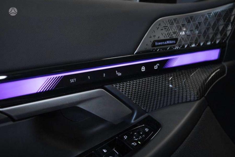 Melns BMW 540 2025 Tukums, ar dzinēja tilpumu 2.99 L un nobraukumu 10 tūkst. km par 74777 €, foto 23 vietnē AUTOMOTO.COM.LV