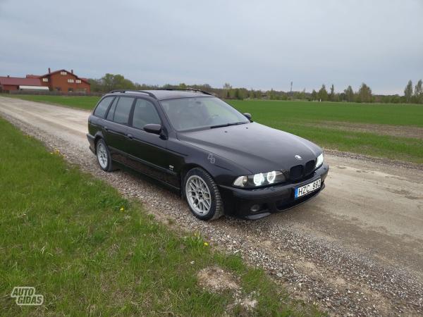 Melns BMW 540 1998 Viļņa, ar dzinēja tilpumu 4.40 L un nobraukumu 339 tūkst. km par 5900 €, foto 1 vietnē AUTOMOTO.COM.LV