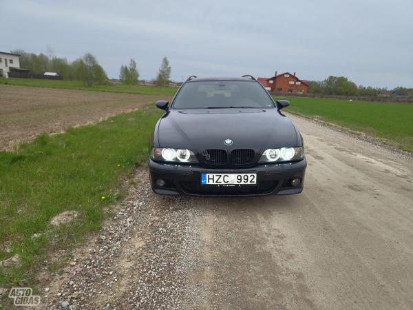 Melns BMW 540 1998 Viļņa, ar dzinēja tilpumu 4.40 L un nobraukumu 339 tūkst. km par 5900 €, foto 2 vietnē AUTOMOTO.COM.LV