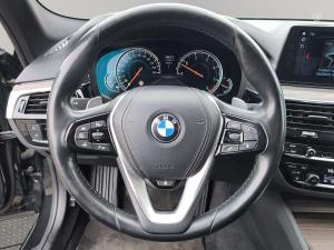 Melns BMW 540 2017 Viļņa, ar dzinēja tilpumu 3.00 L un nobraukumu 332 tūkst. km par 19990 €, foto 17 vietnē AUTOMOTO.COM.LV