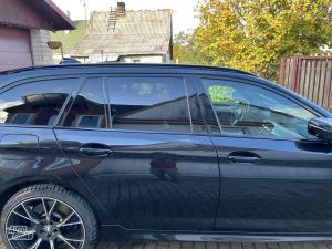 Black BMW 540 2017 in Vilnius, with an engine capacity of 3.00 L and mileage of 202 thousand km for 23400 €, photo 14 on AUTOMOTO.COM.LV
